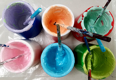 Setting Up the Classroom for Painting: Art Room Tips for Teachers ...